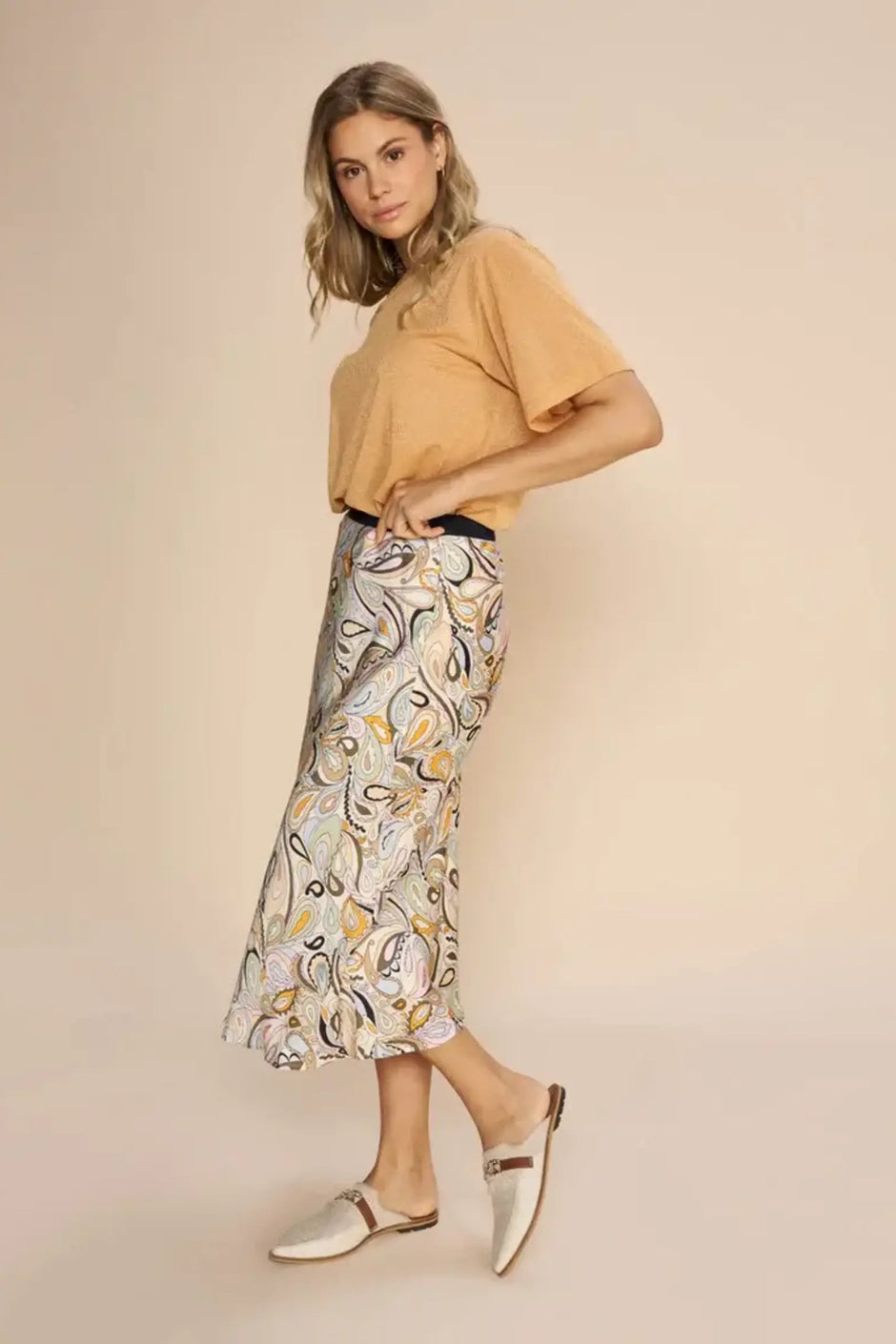 Skirts – Stilo Design & Co Ltd