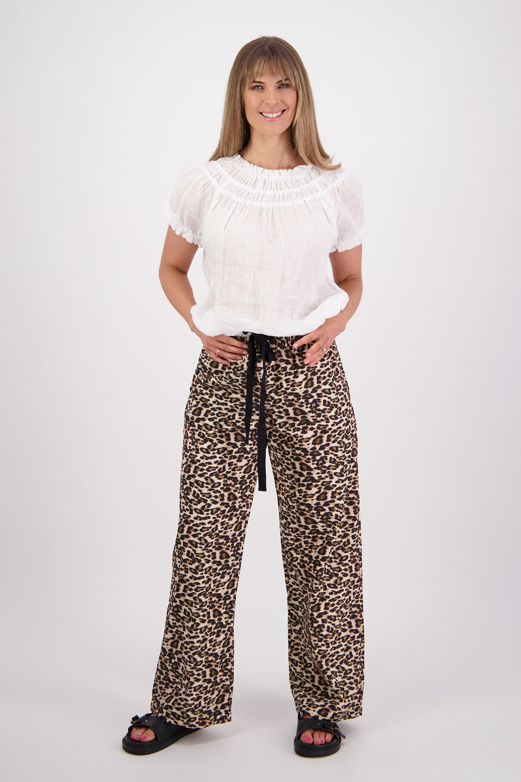 Sam Pants / Leopard – Stilo Design & Co Ltd